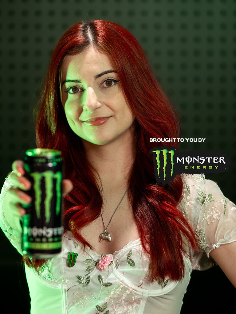 AnnieFuchsia - Comic Con Baltics